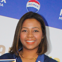 Agente ELISA MINIER-RE/MAX Republica Dominicana