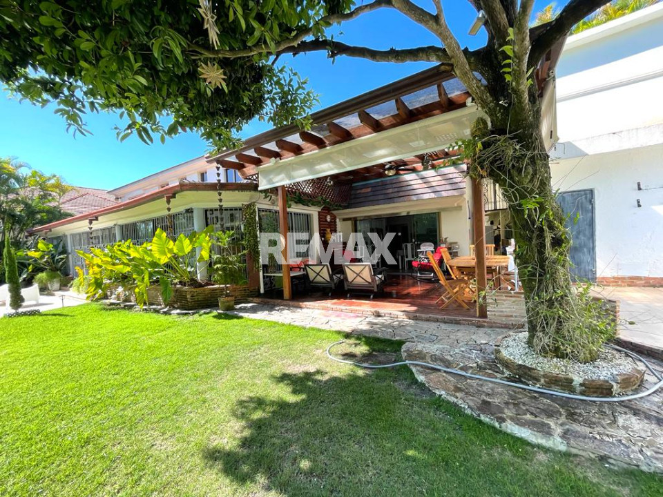 Casas en venta en Santo Domingo - REMAX Metropolitana